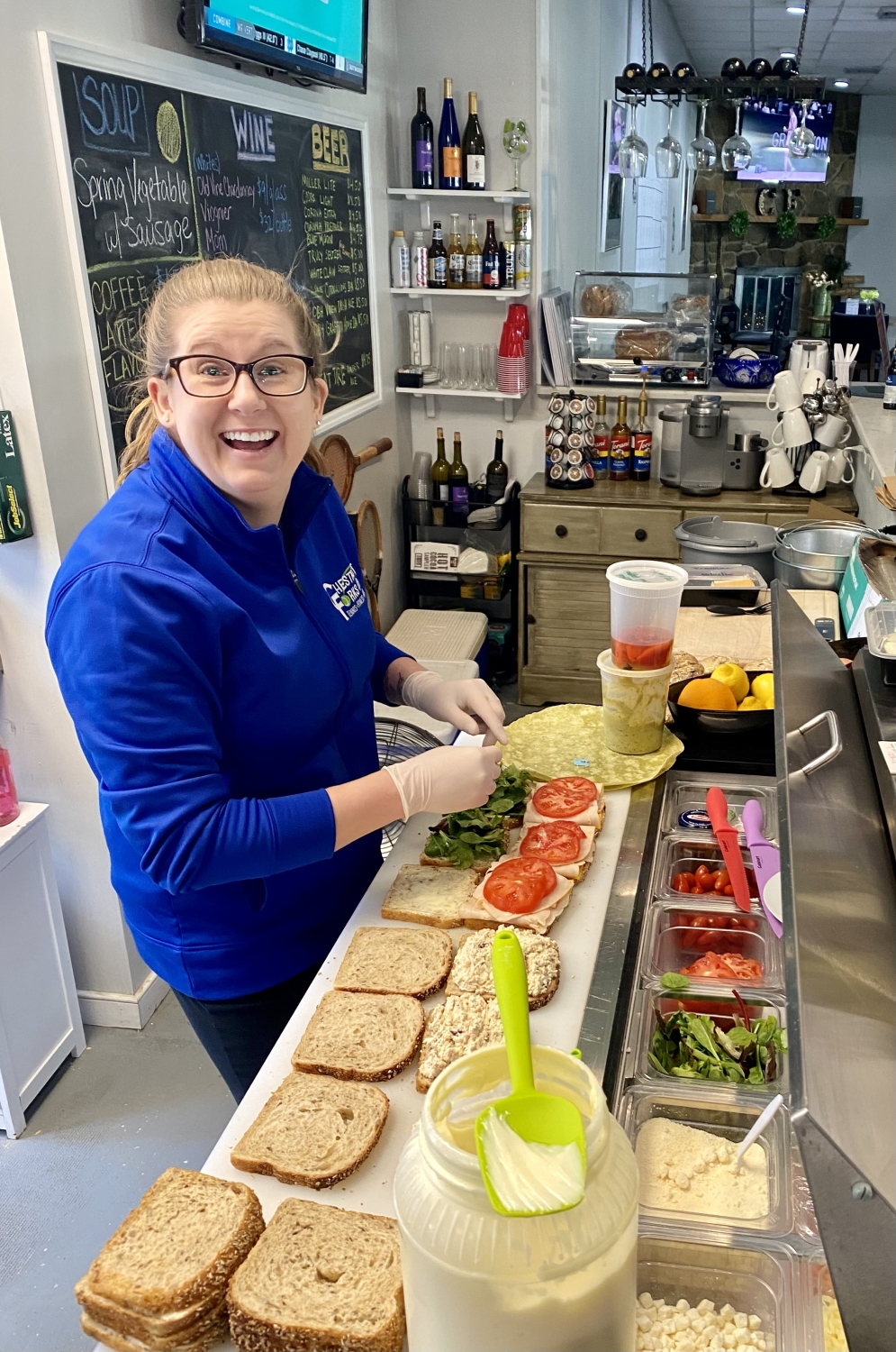 Courtside Cafe - Chestnut Forks Athletic Club